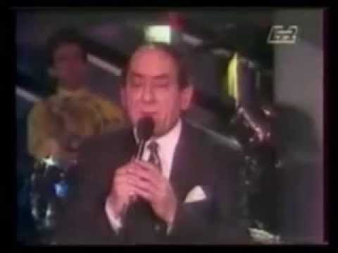 🎤 ΣΤΡΑΤΟΣ ΔΙΟΝΥΣΙΟΥ & ΝΟΤΗΣ ΣΦΑΚΙΑΝΑΚΗΣ- ΑΚΟΥ ΒΡΕ ΦΙΛΕ. - YouTube
