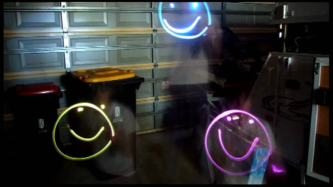 Light Painting Animation - YouTube