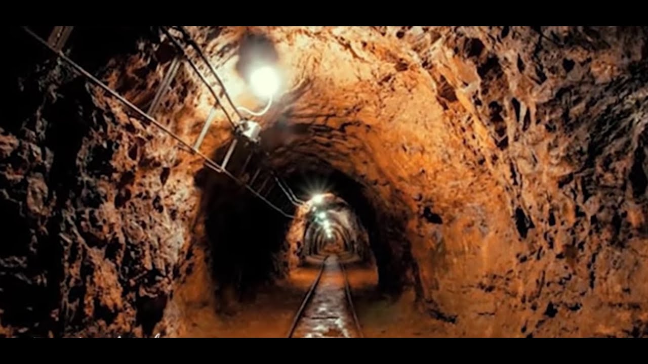 La leyenda " El Tio De La Mina" minas del cerro rico Potosí bolivia ...