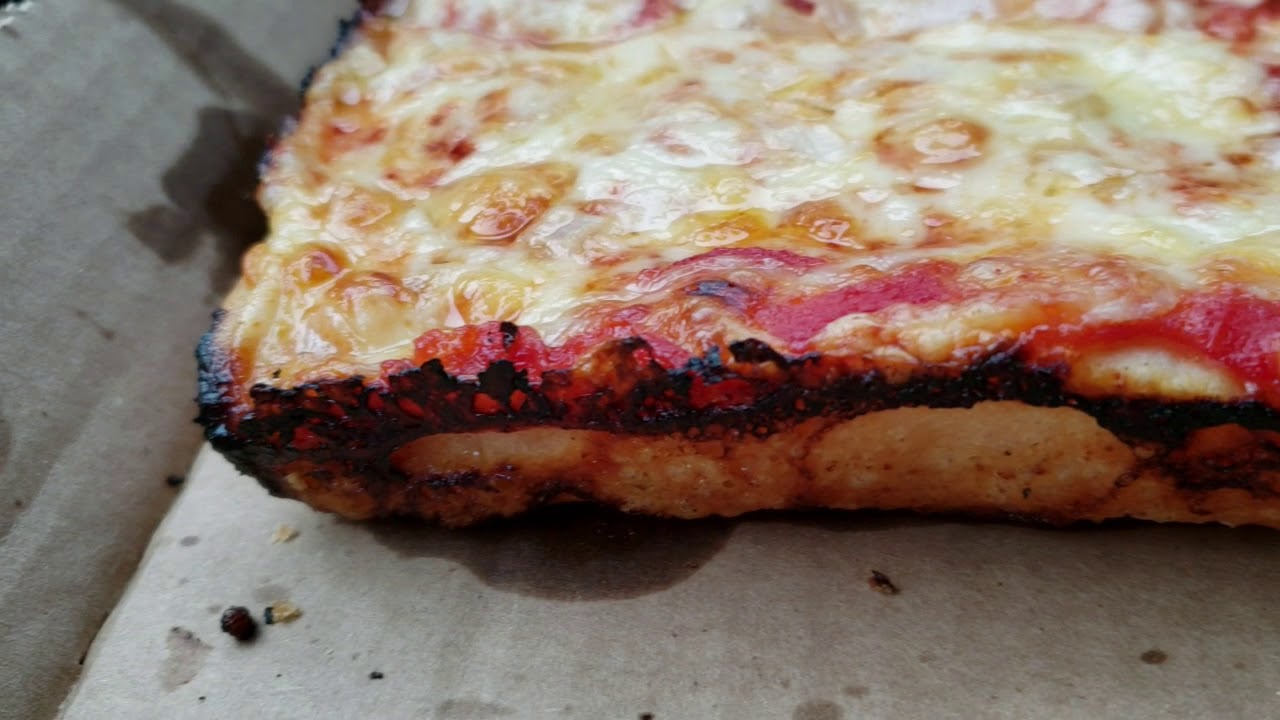 TC Riley's - Trucksville - YouTube