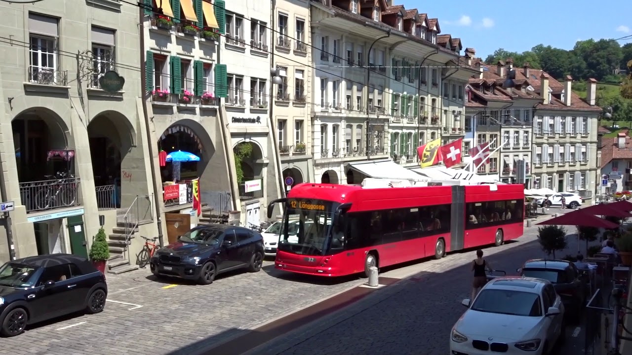 Trolley buses in Bern - YouTube