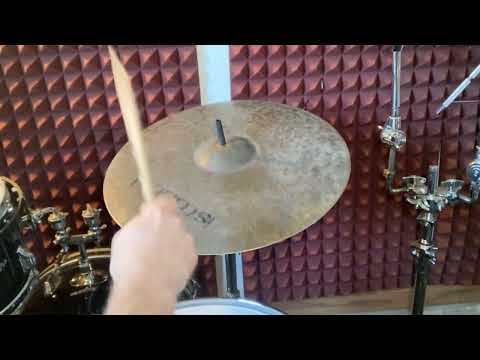 Used Pre Split Istanbul Turk 18” Ride 2028g