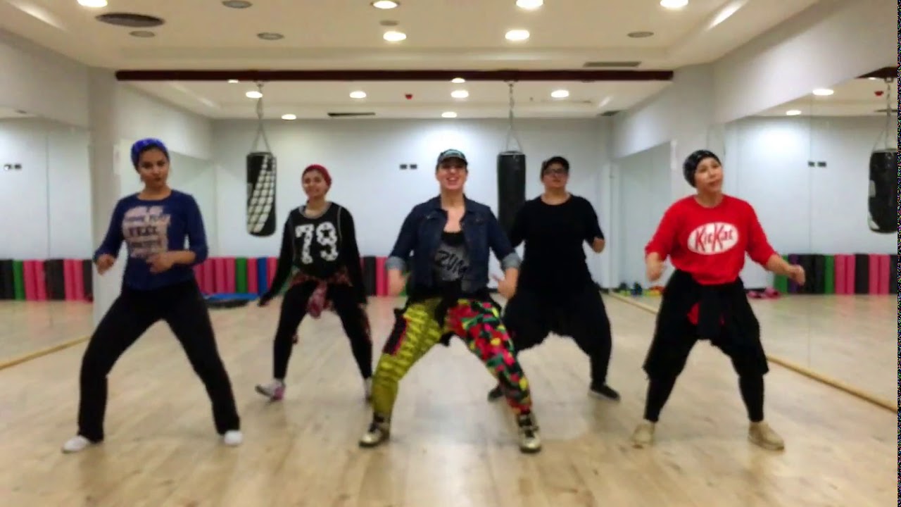 la maraca-brazilian funk moves - YouTube