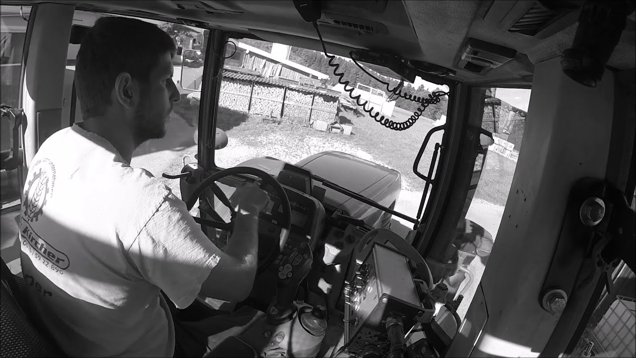 Lohnunternehmen Peter Kircher Häckseln - YouTube