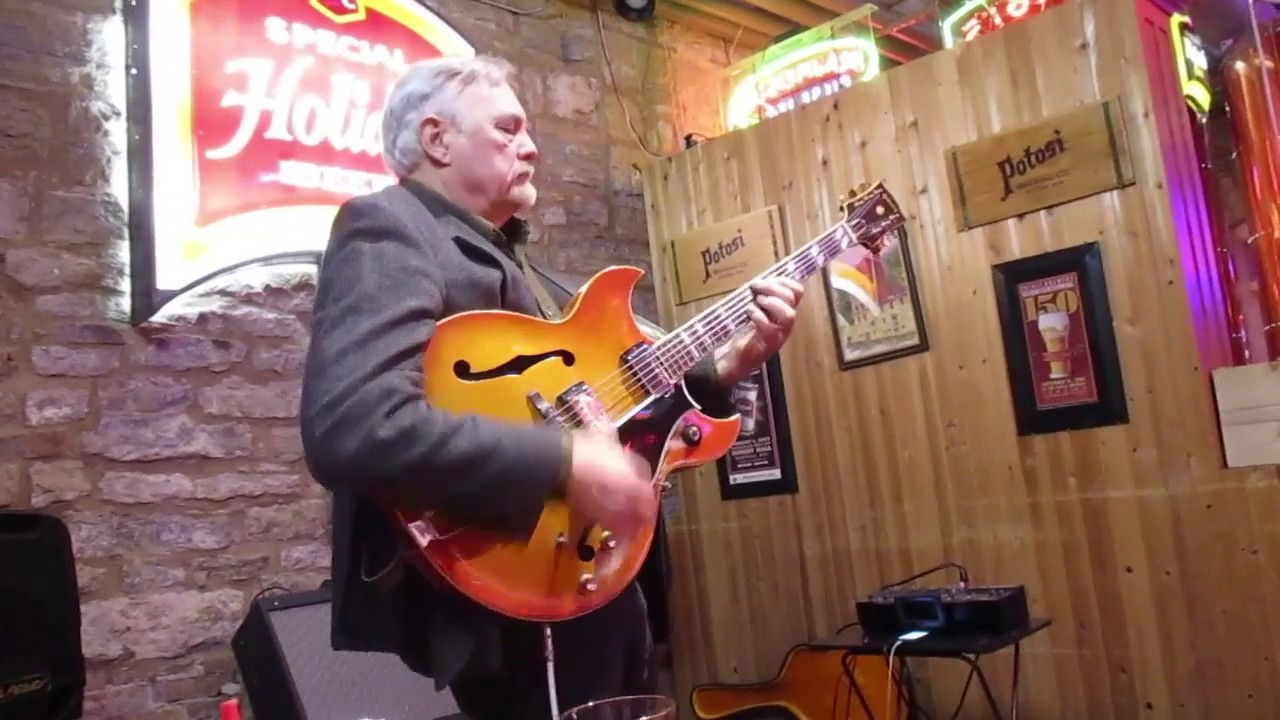 Mark Bateman - Green Dolphin Steet - Live - YouTube