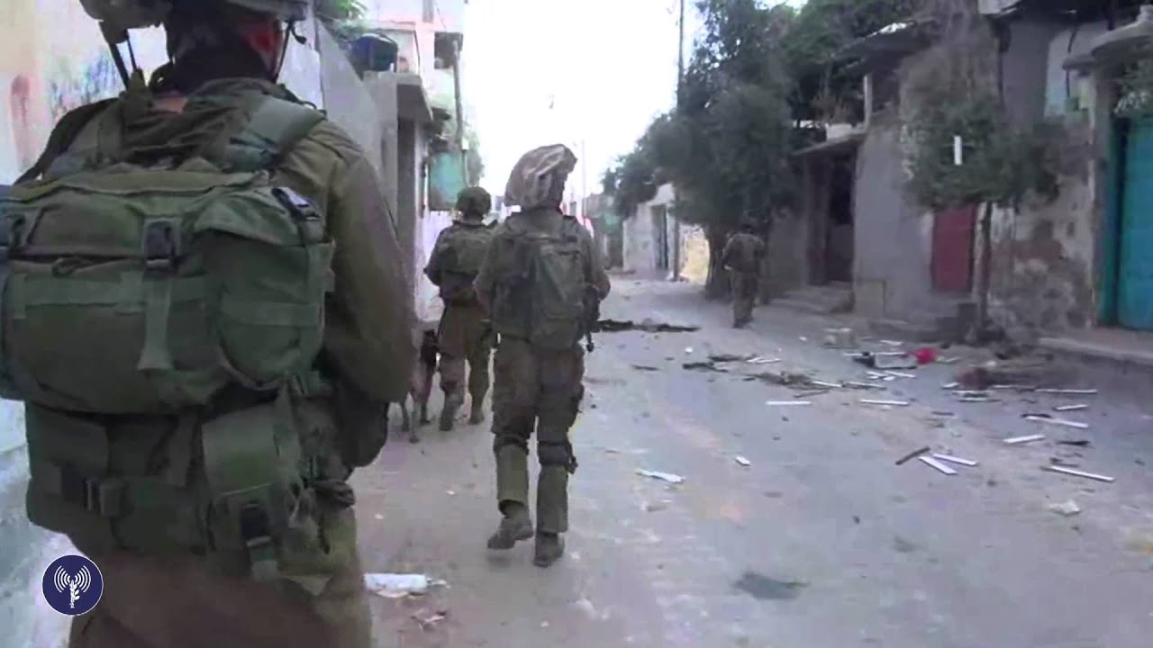 IDF Forces Operating on the Ground in Gaza - YouTube