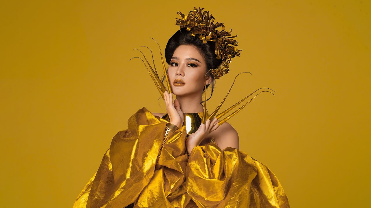 David Ryo - Miss Grand Chiangrai in the modern Lanna photoshoot - YouTube