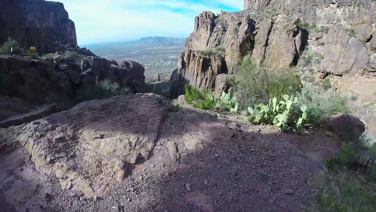 Flat iron hike in Superstitions - YouTube