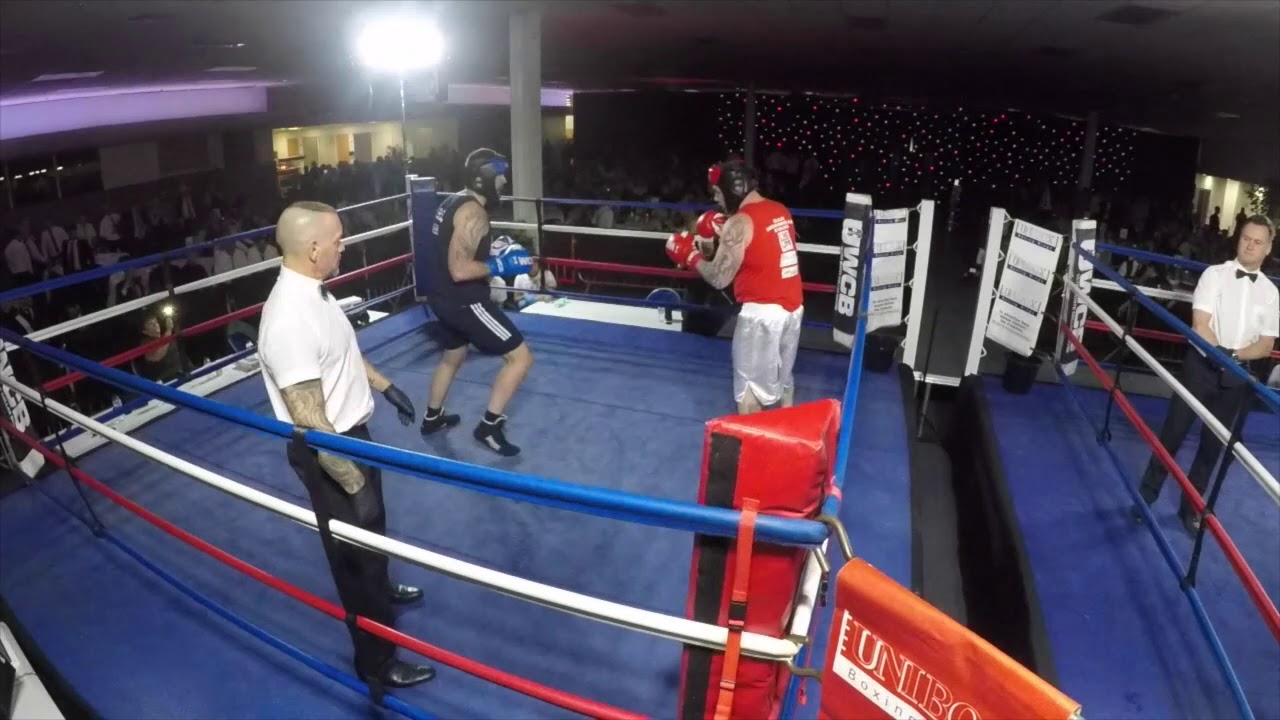 Ultra White Collar Boxing | Bristol | Dan Evans Vs Alan Thorpe - YouTube