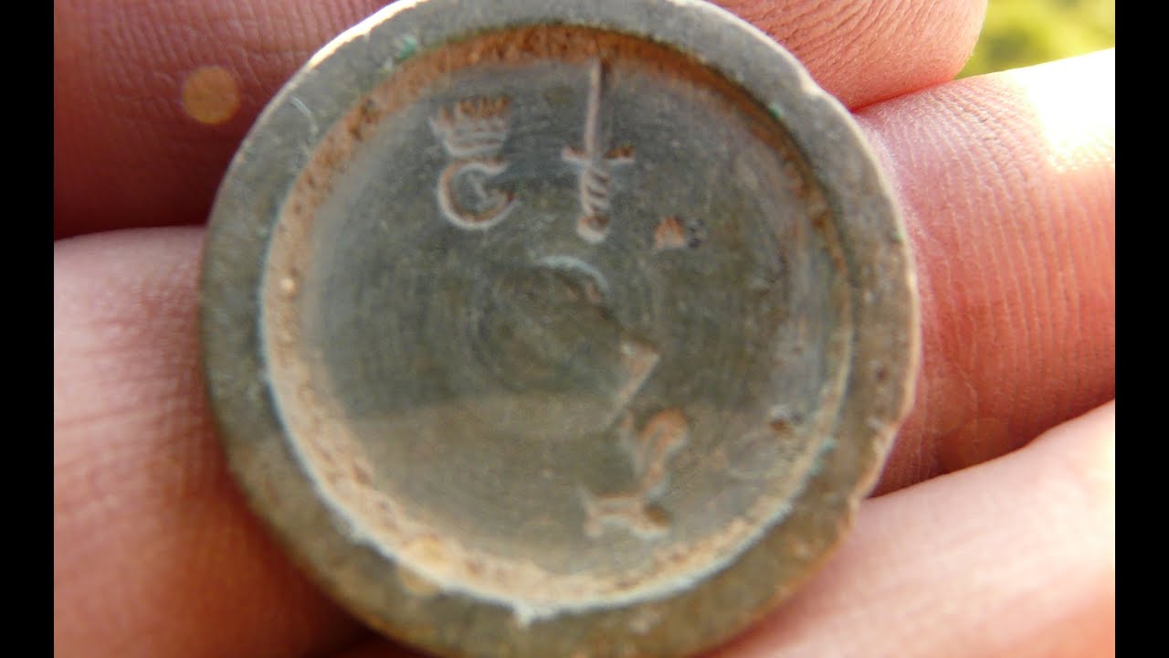 Amanda's Detecting Finds #7...A lovely charles 1st trade weight - YouTube