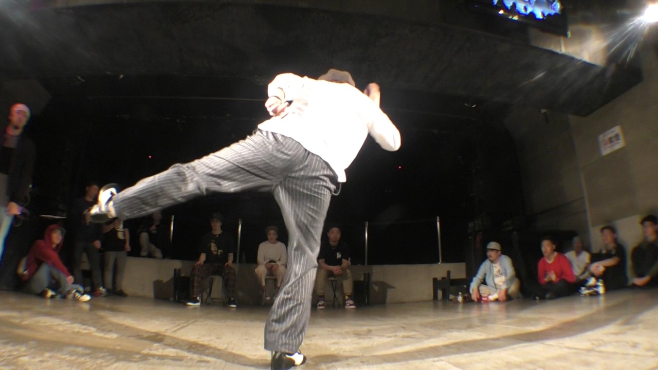 @yaka vs RYOTARO BEST16 Funky Flavor vol.2 LOCK DANCE BATTLE - YouTube