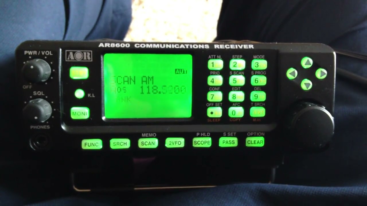 AOR 8600 Air Band - YouTube
