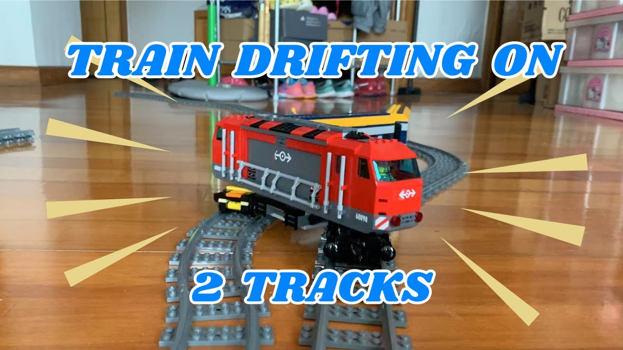 Lego train drifting on 2 tracks - YouTube