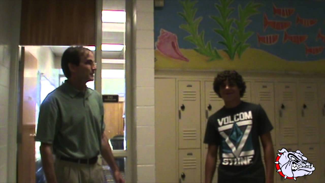 BCMS Bulldog News, August 29, 2013 - YouTube