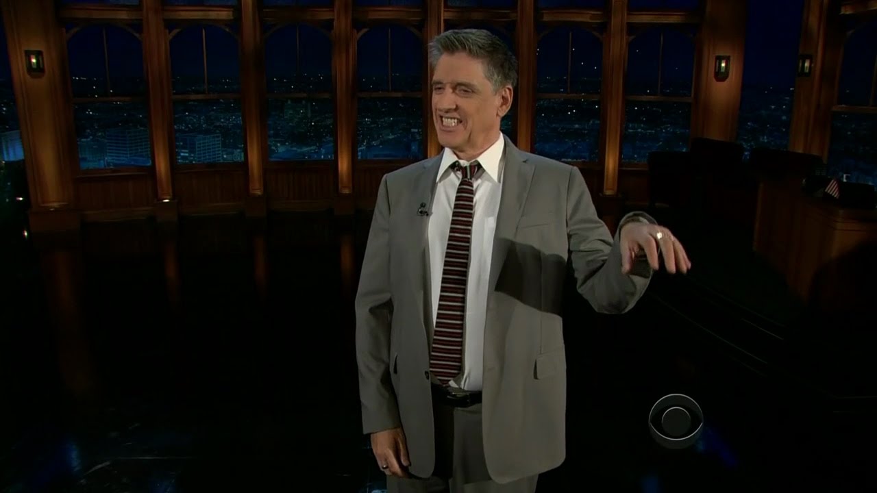 Late Late Show with Craig Ferguson 2/8/2012 Christina Applegate, Brad ...