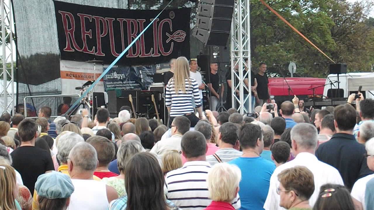Republic zenekar - 67-es út (Győr-Marcalváros, Cirkusz tér 2014.08.19 ...
