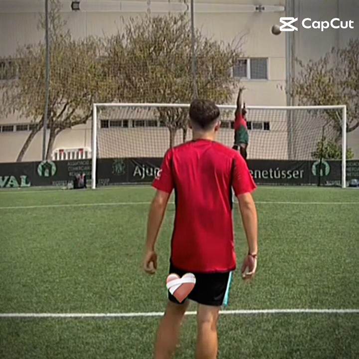 DEI VI ESTA EN SU PRIME #edit #football #deivi - YouTube