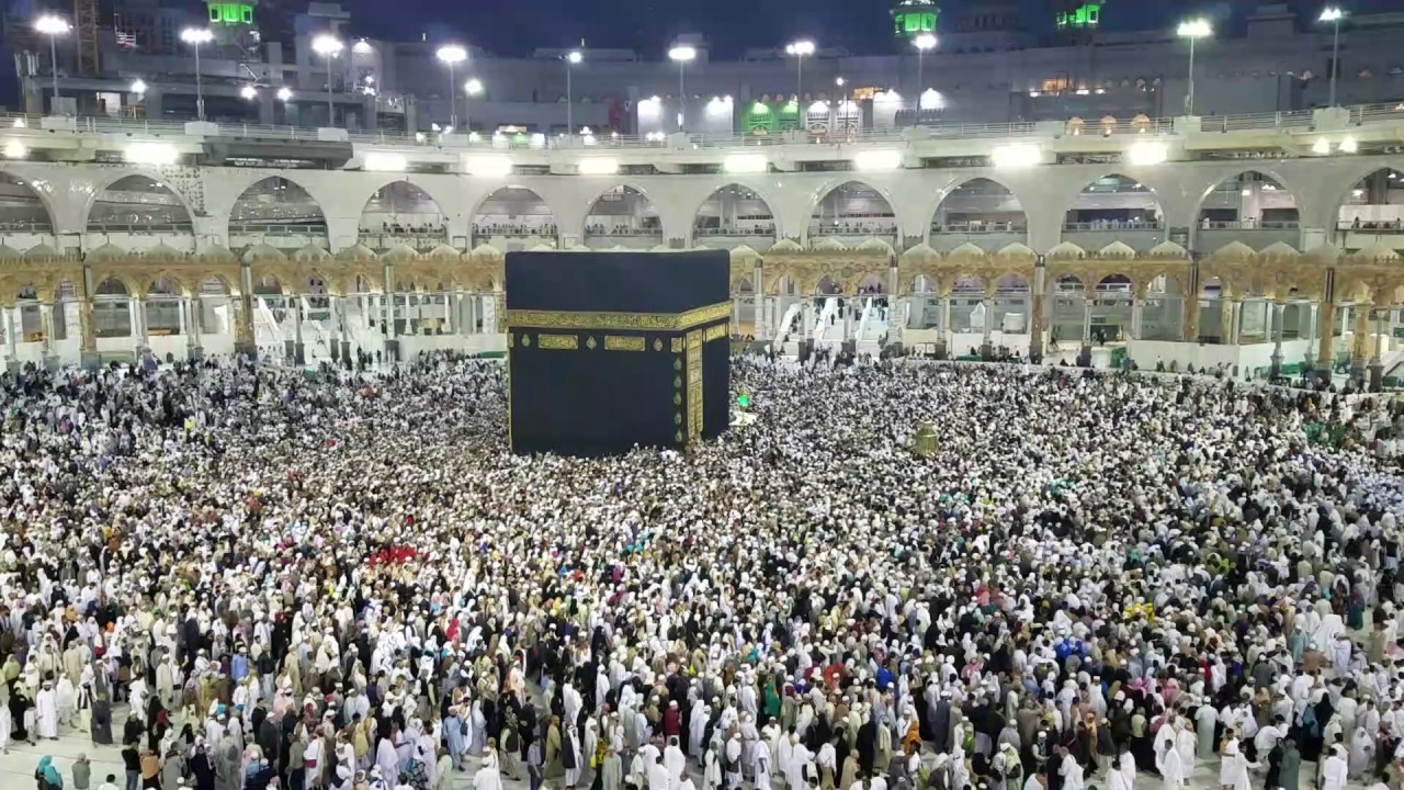 Time Lapse Video of Kaaba - YouTube