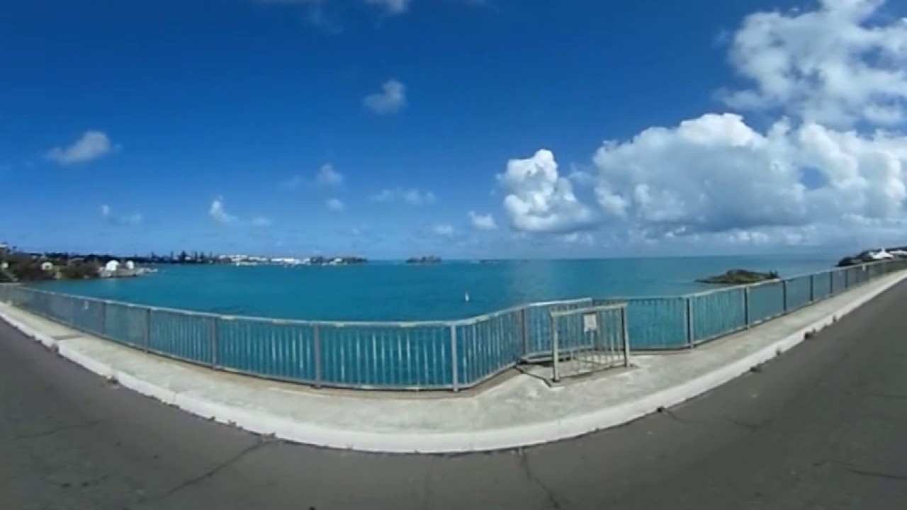 Walking across Watford Bridge 360 - YouTube