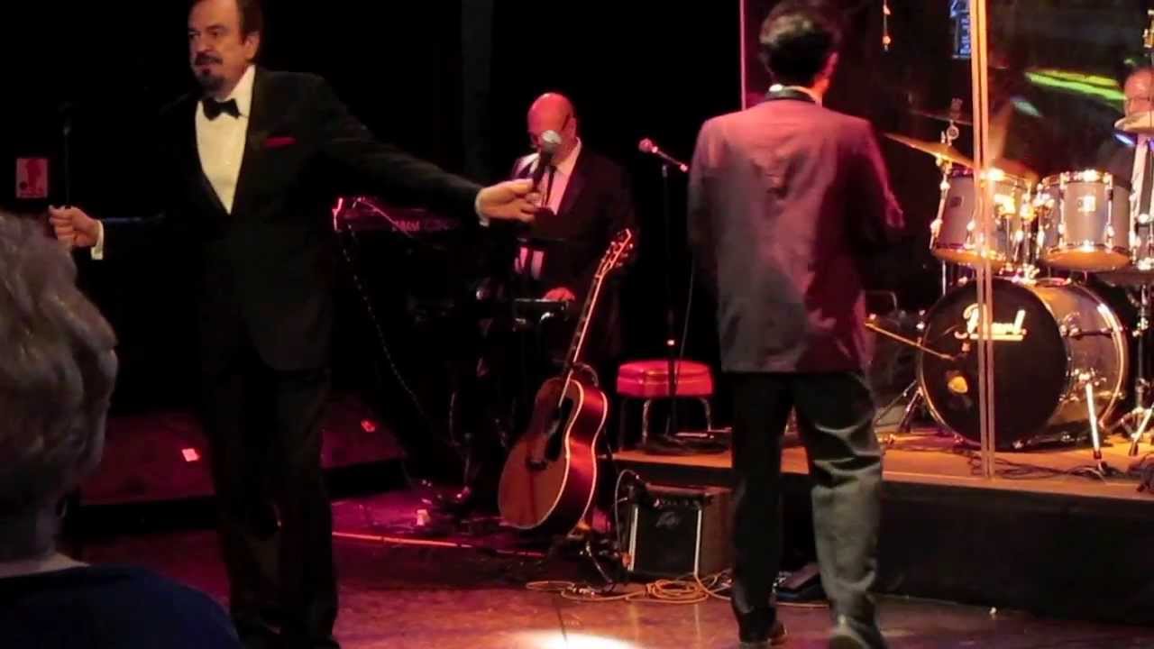 Brian Cox performing as Elvis at Jerry Tiffe show (Las Vegas) - YouTube