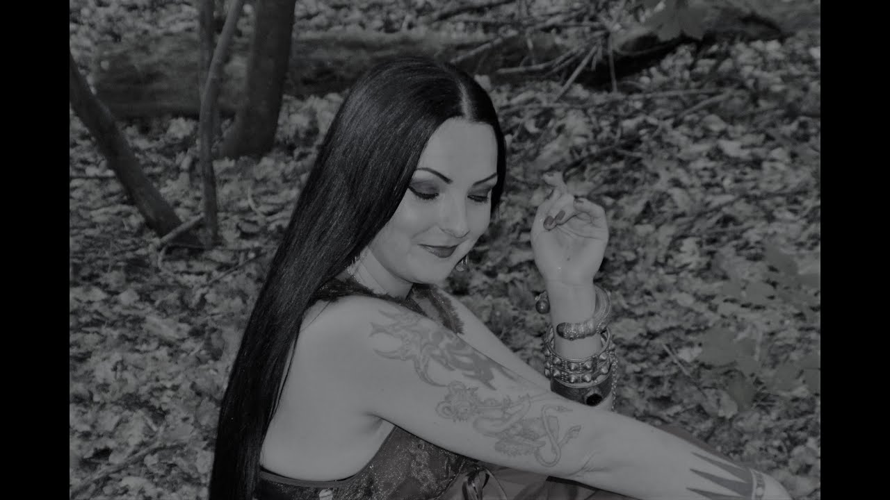 Lady Sakara - One - YouTube