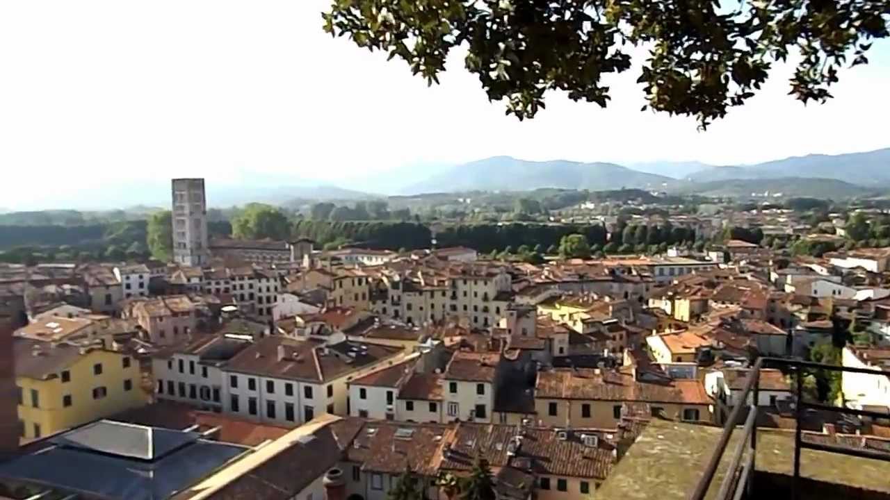 Lucca vista dall'alto - Panorama dalla Torre del Guinigi - YouTube