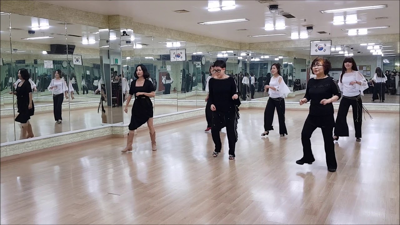 Cuban Moon Line Dance - YouTube