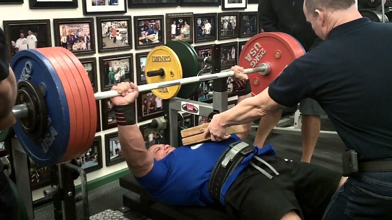 Jeff Hunter bench press 272 5kg 2brd 1 14 2013 - YouTube