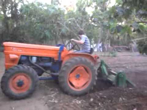 Fiat 300 DT con fresa Sovema - YouTube