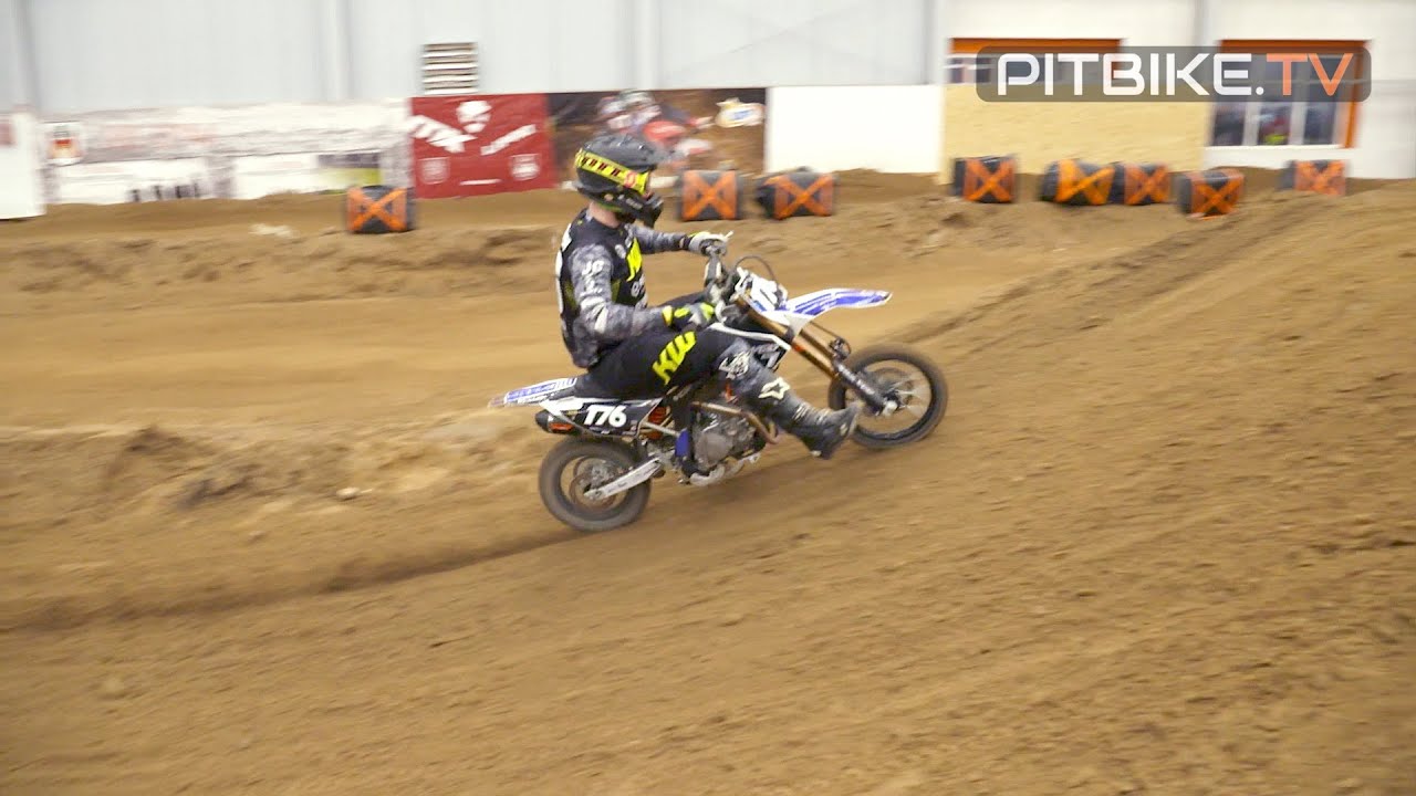 PUK Arena w Lipnie przyjazna dla pit bike - pitbike.tv - YouTube
