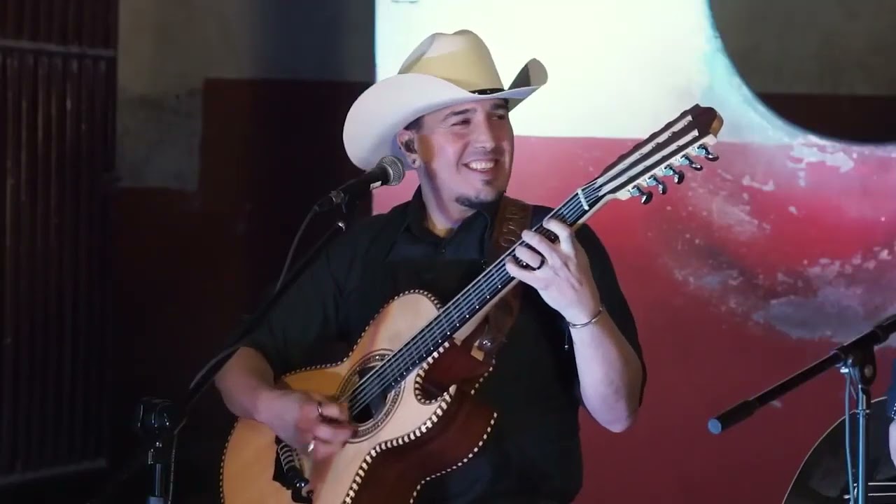 Marraneo time Bronco - YouTube