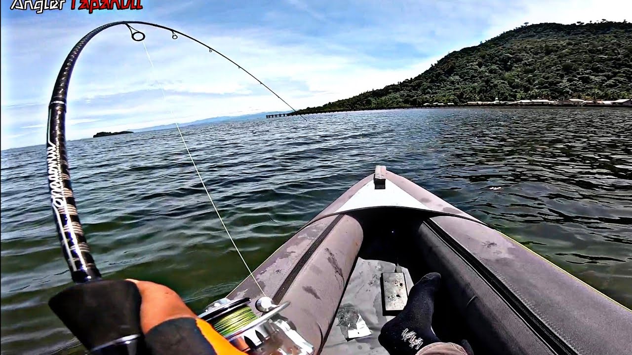 Serunya Mancing Mengunakan Perahu Kayak,Kayak Fishing - YouTube