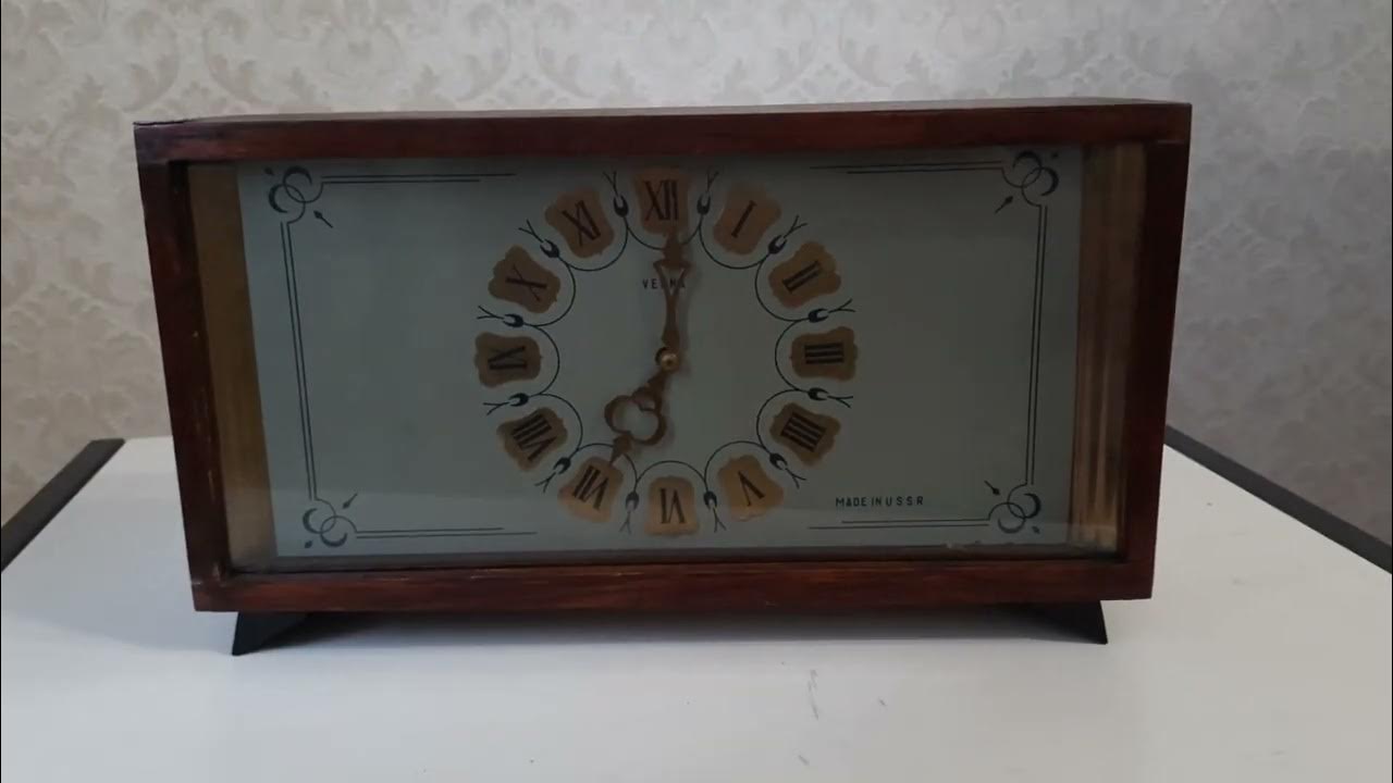 Настольные часы Весна с боем - YouTube