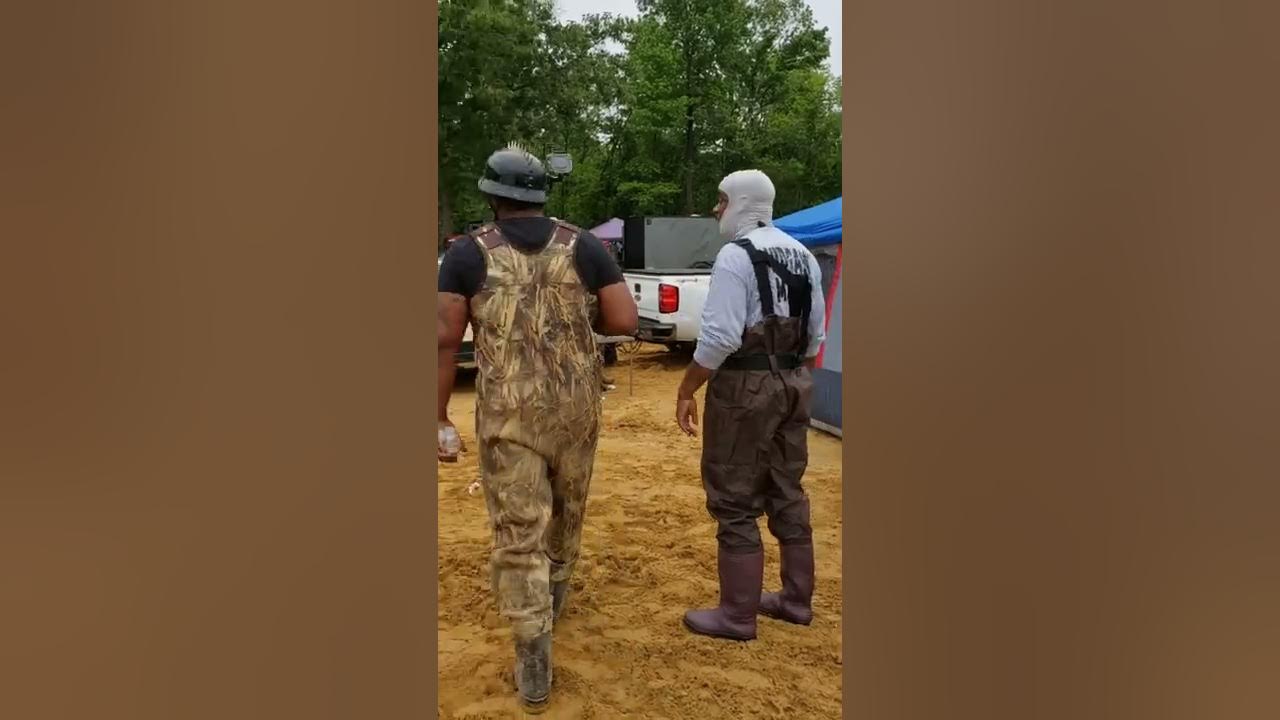 Busco Beach Mud Bash 2022, MGM style; "Go hard or go home" - YouTube