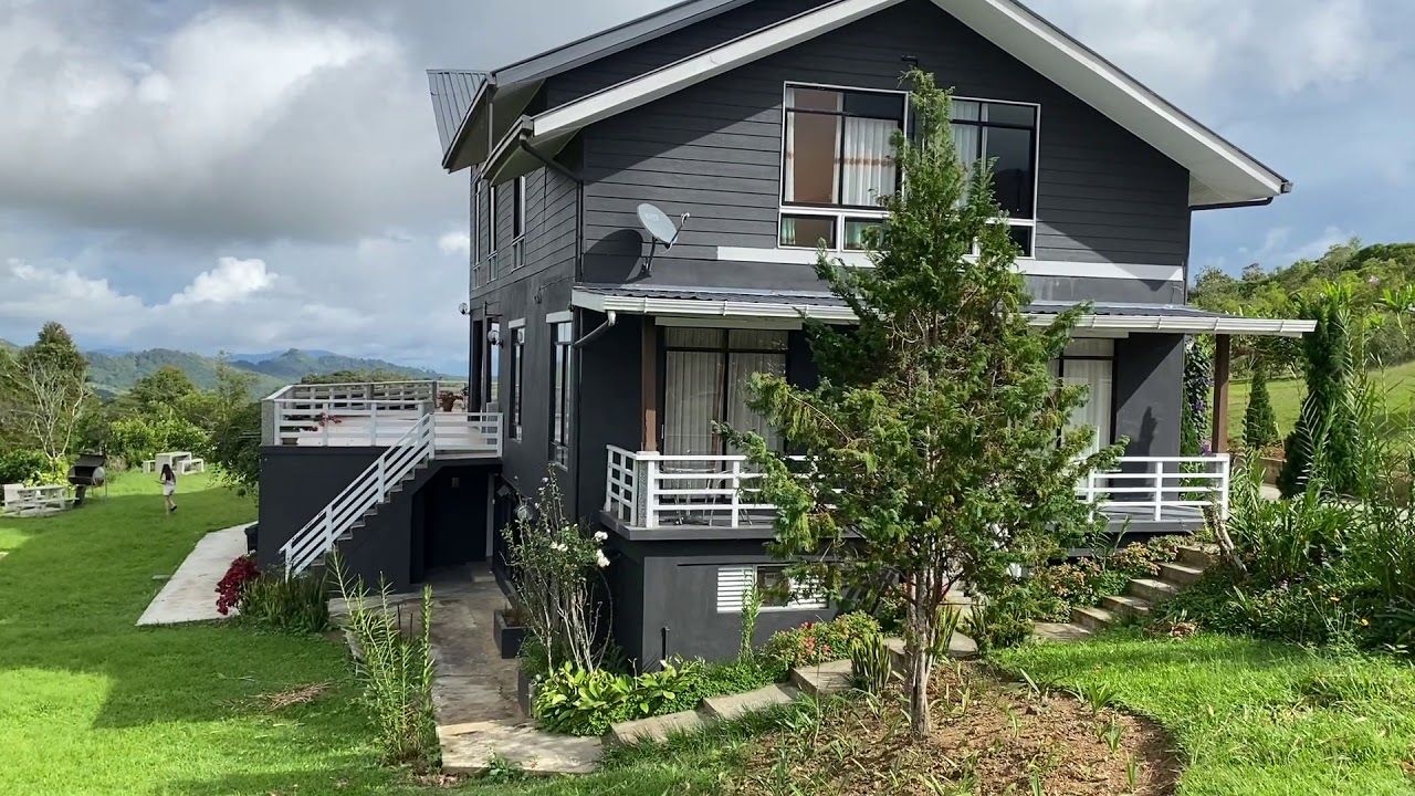 HOUNON RIDGE FARMSTAY & CAMPING | HOMESTAY KUNDASANG | SABAH - YouTube