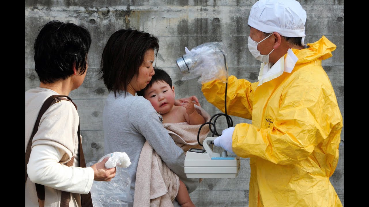 Fukushima, Japan: 'Nuclear power and humans cannot co-exist' - YouTube