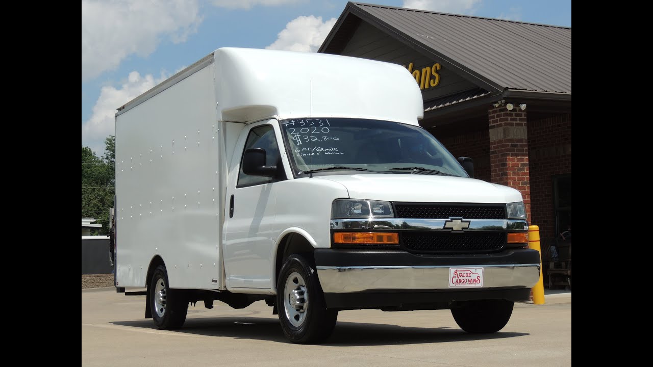 2020 Chevrolet Express 3500 12ft Box Truck | Full Features & Overview ...