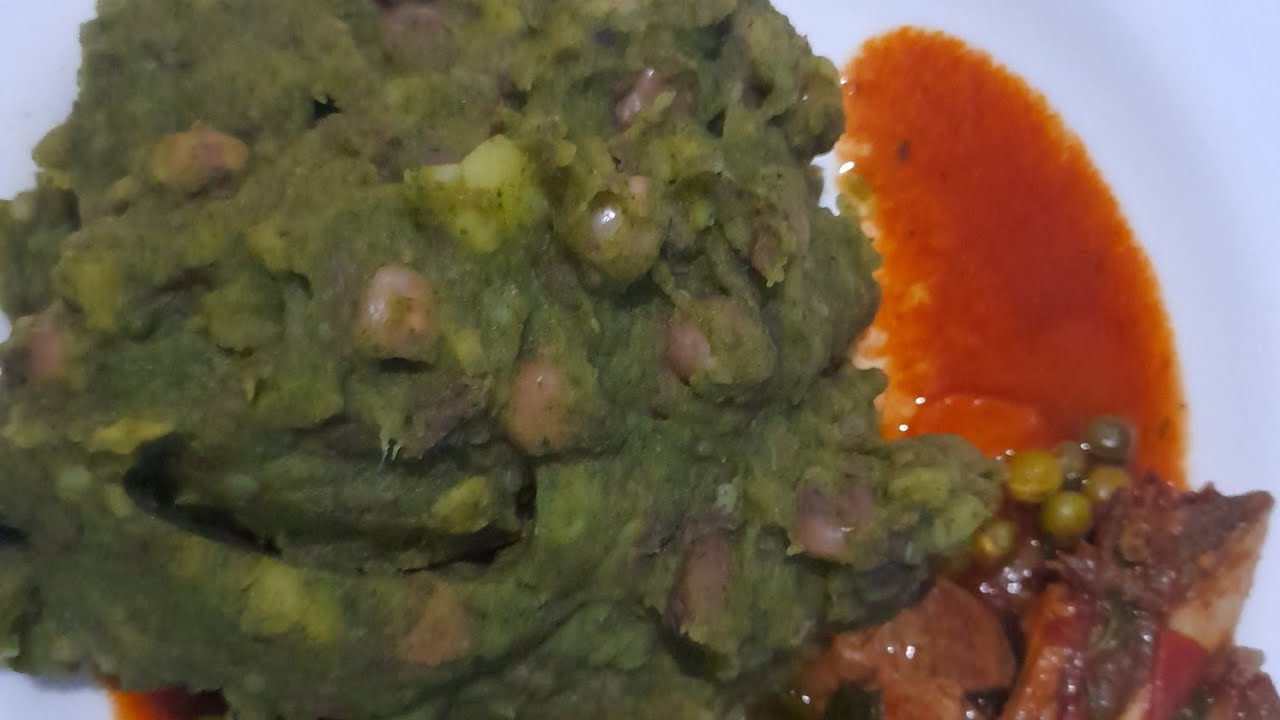 how to make African mash potatoes #mukimo #foodpreparation - YouTube