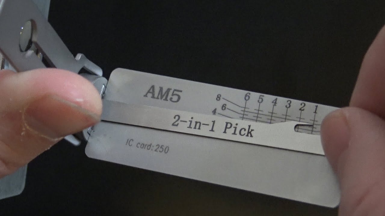 (433) AM5 Lishi Picking & Decoding American 5300 Padlock - YouTube