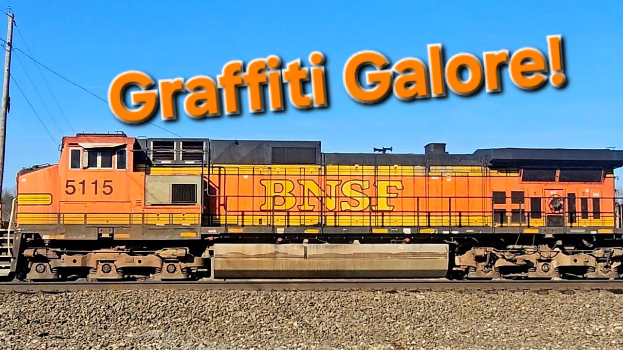 BNSF Foreign Power 5115, Great Graffiti on NS Intermodal - YouTube