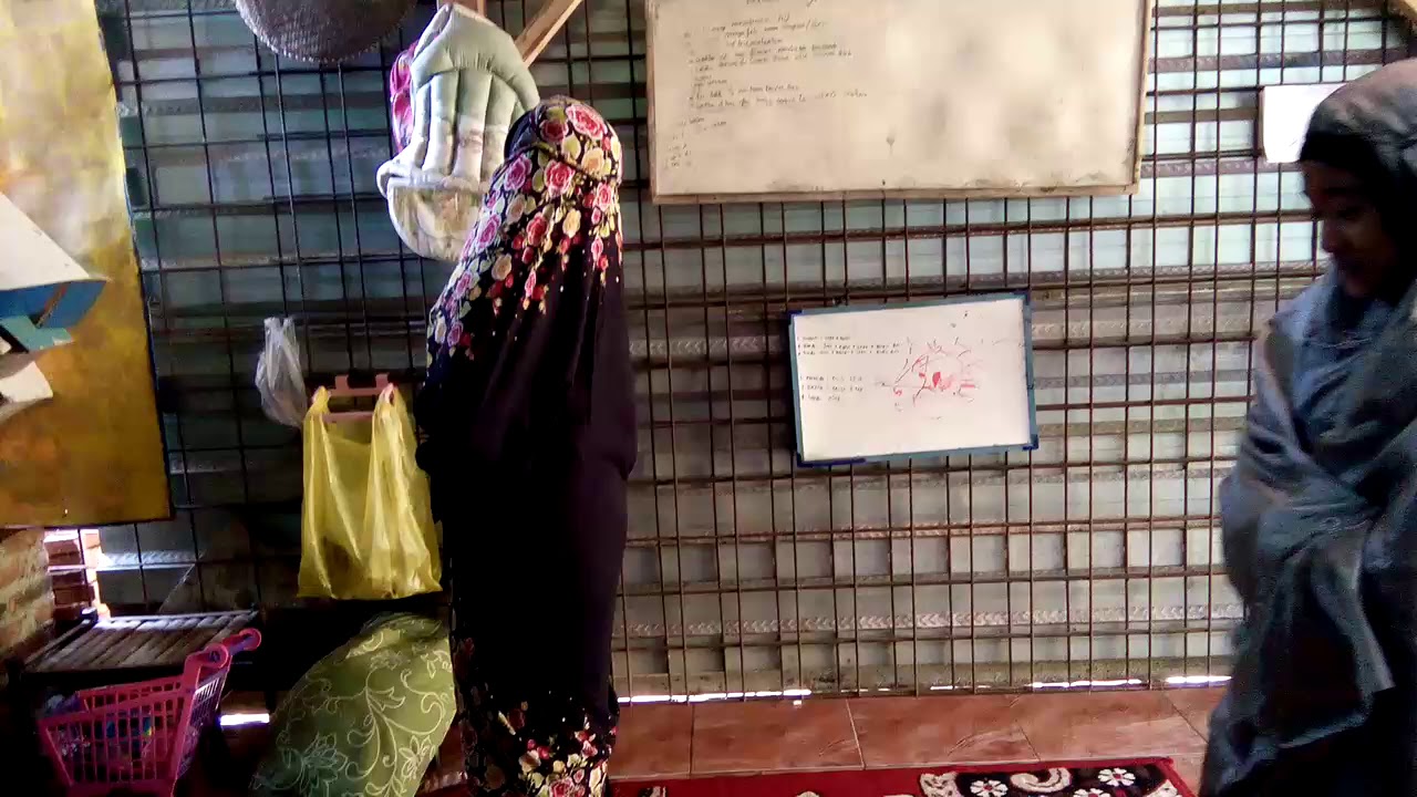 Solat terbalik😂 - YouTube