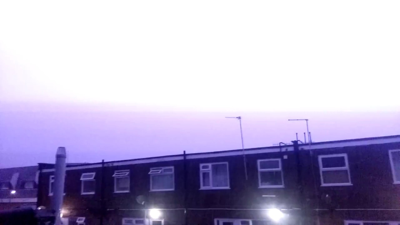 18/7/17 Spectacular Thunderstorm - YouTube