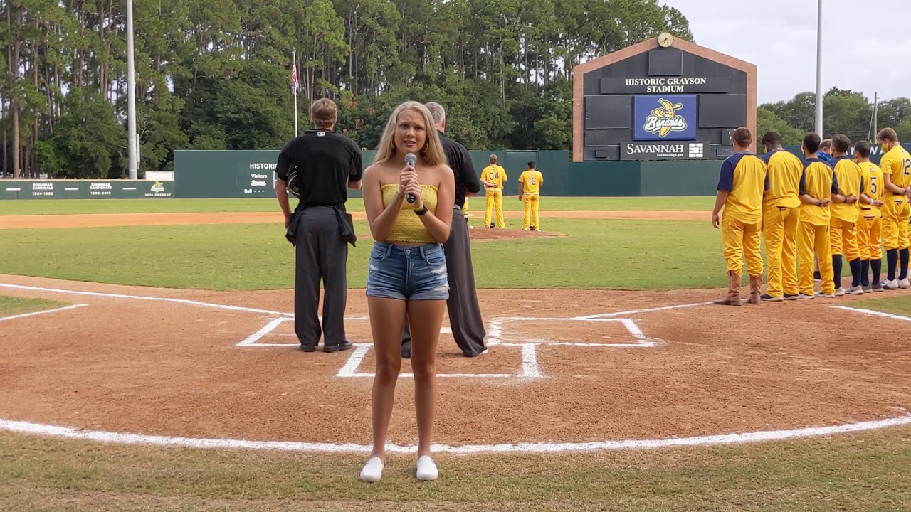 Grace @ Bananas 07.05.20 - YouTube