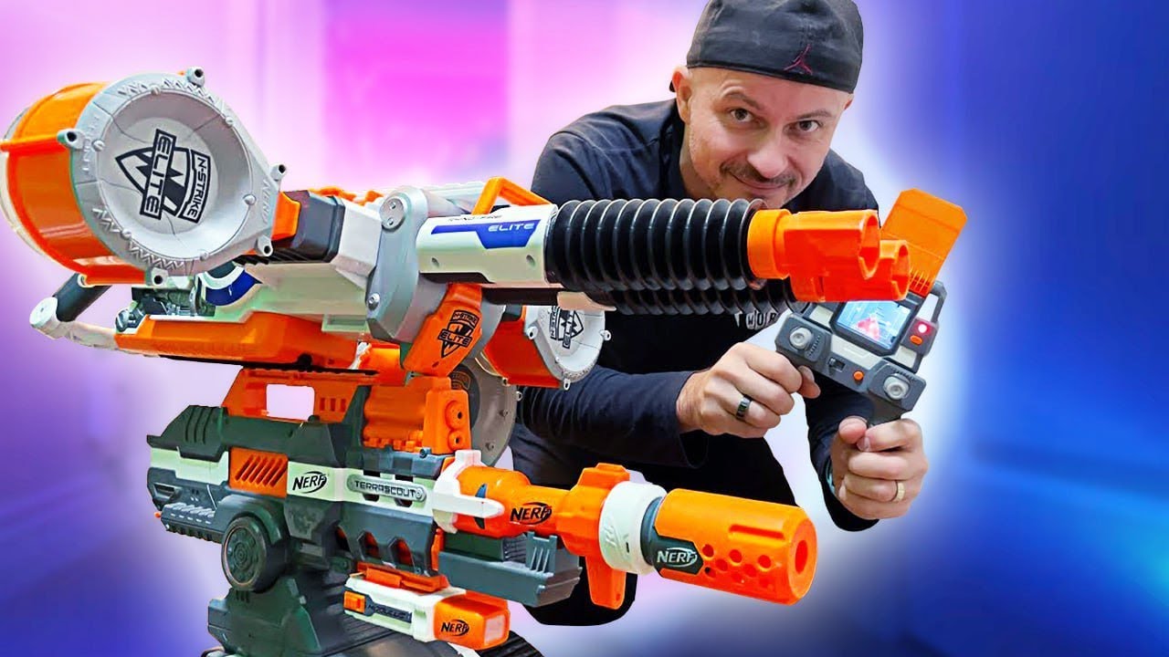 Nerf Heavy Weapons Guy (dans les coulisses) | McDannyRevol 🇫🇷 - YouTube