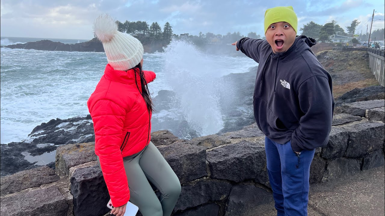 We found Oregon Hidden Treasure! Exploding Saltwater Volcano! - YouTube