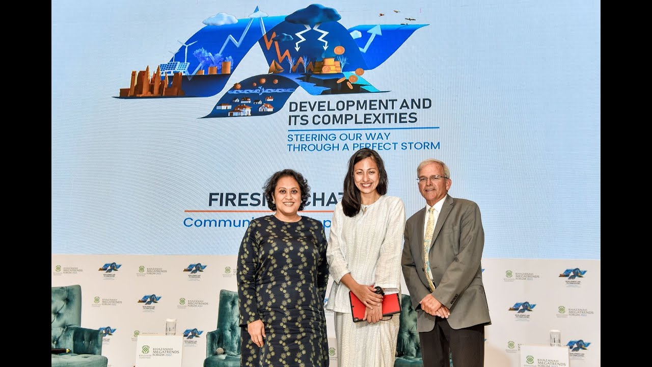 [KMF2022] Fireside Chat: Community Development - Bill Walczak and Alina ...