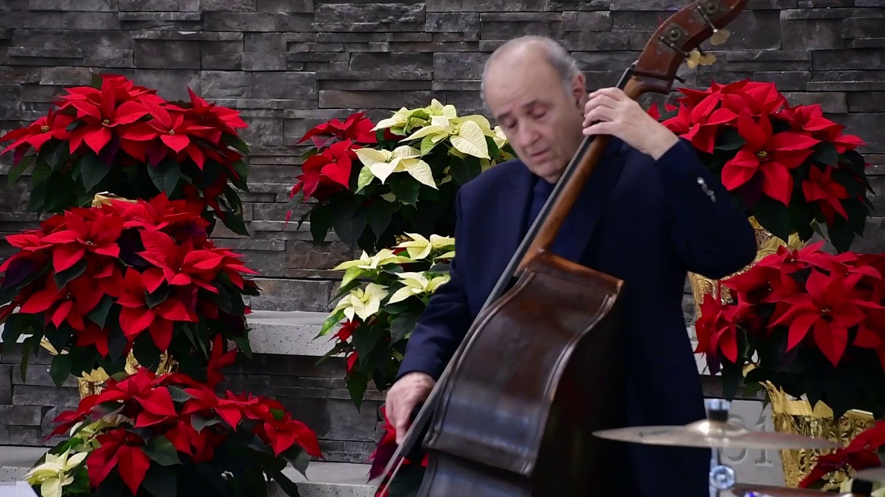 Dave Solazzo Trio SYR Holiday Concert Series 2019 - YouTube