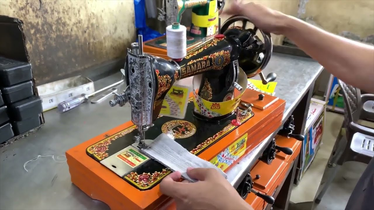 Factory Manufacturing of Powerful Sewing Machines | Sewing Machine ...