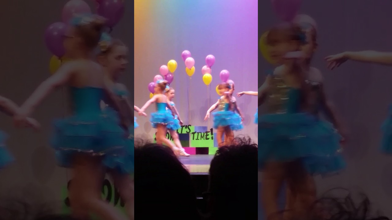 Alexa's dance recital - YouTube