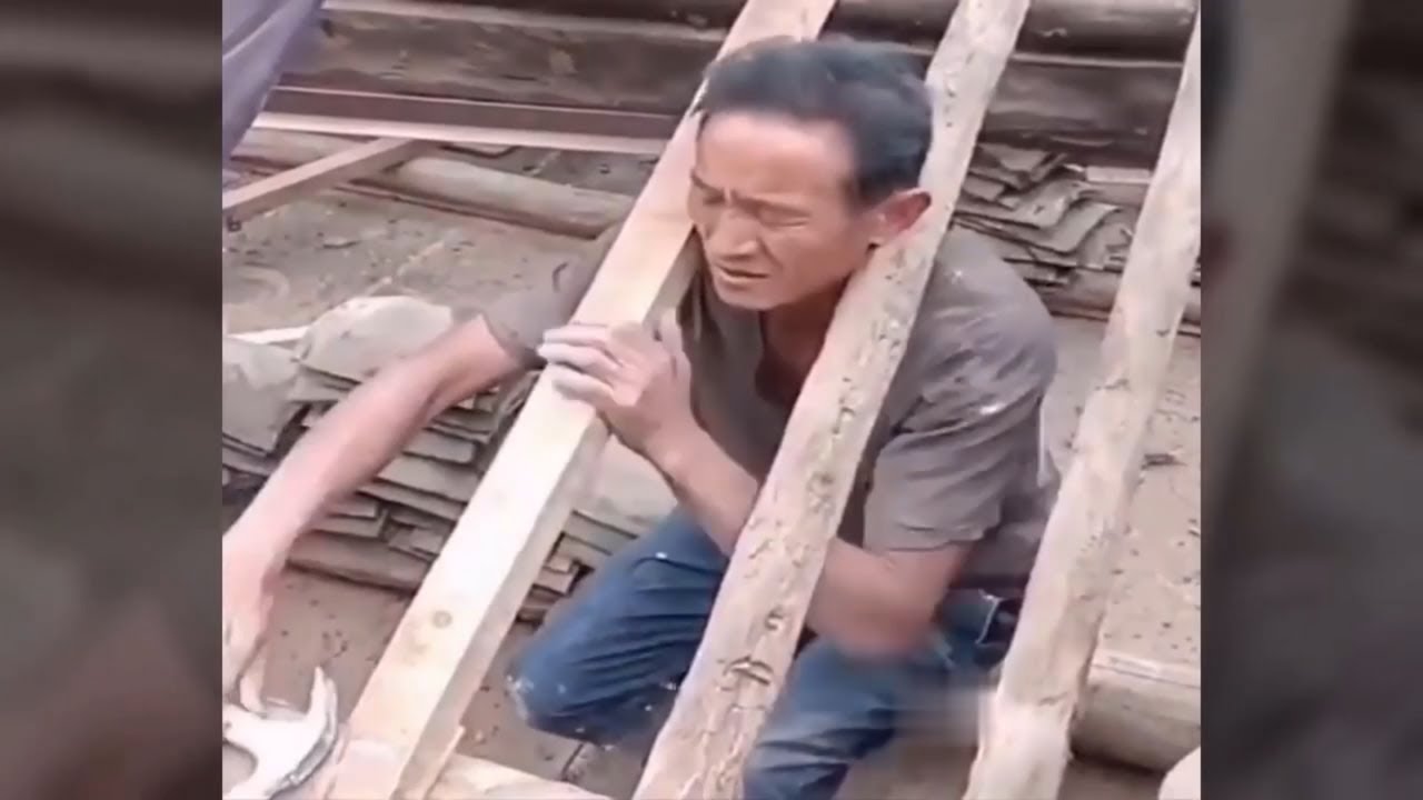 TOTAL IDIOTS AT WORK #27 | Idiots At Work Compilation | Funny Web - YouTube